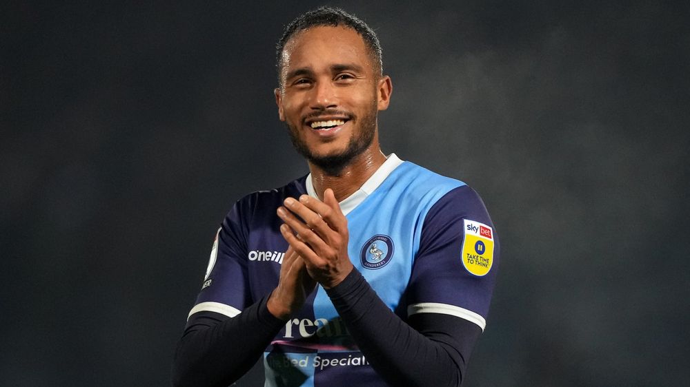 Jordan joins Hibernian - Wycombe Wanderers