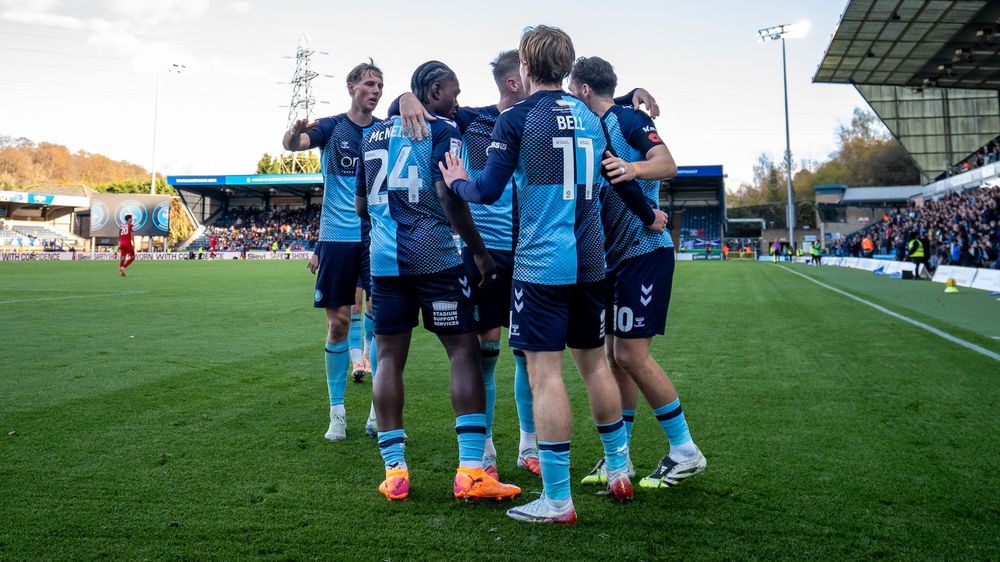 Tickets, travel and parking: Lincoln (H), 22/11 - Wycombe Wanderers