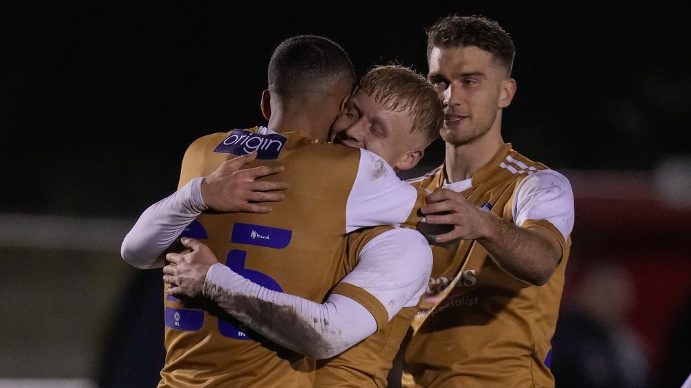 Gallery: Long Crendon 0-4 Wycombe - Wycombe Wanderers