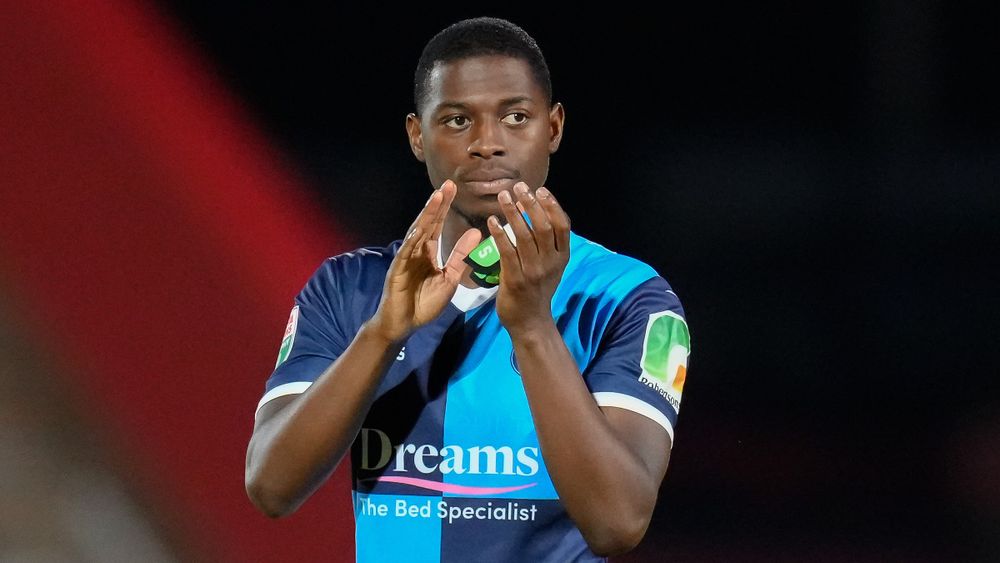Sullay departs Adams Park - Wycombe Wanderers
