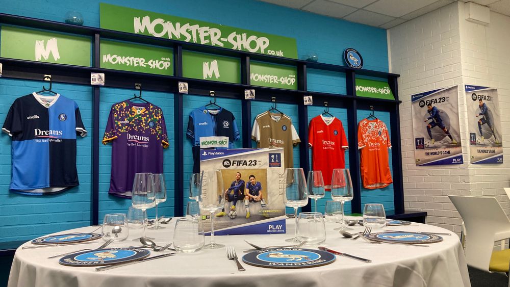 Monster-Shop Tunnel Club open for business! - Wycombe Wanderers