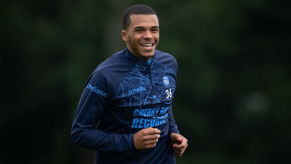 Linton makes Linnets loan move - Wycombe Wanderers