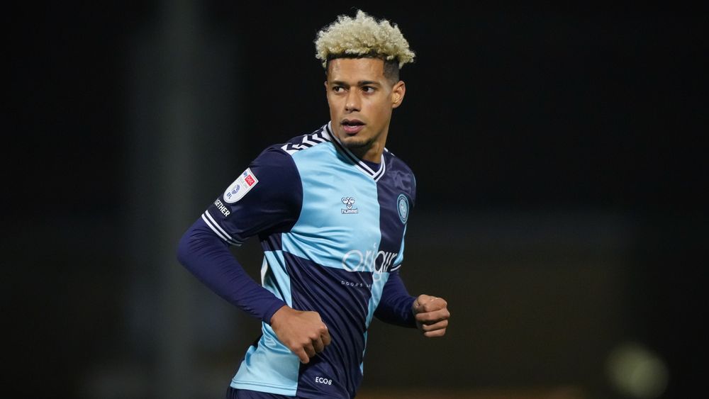 Lyle Taylor leaves the club - Wycombe Wanderers