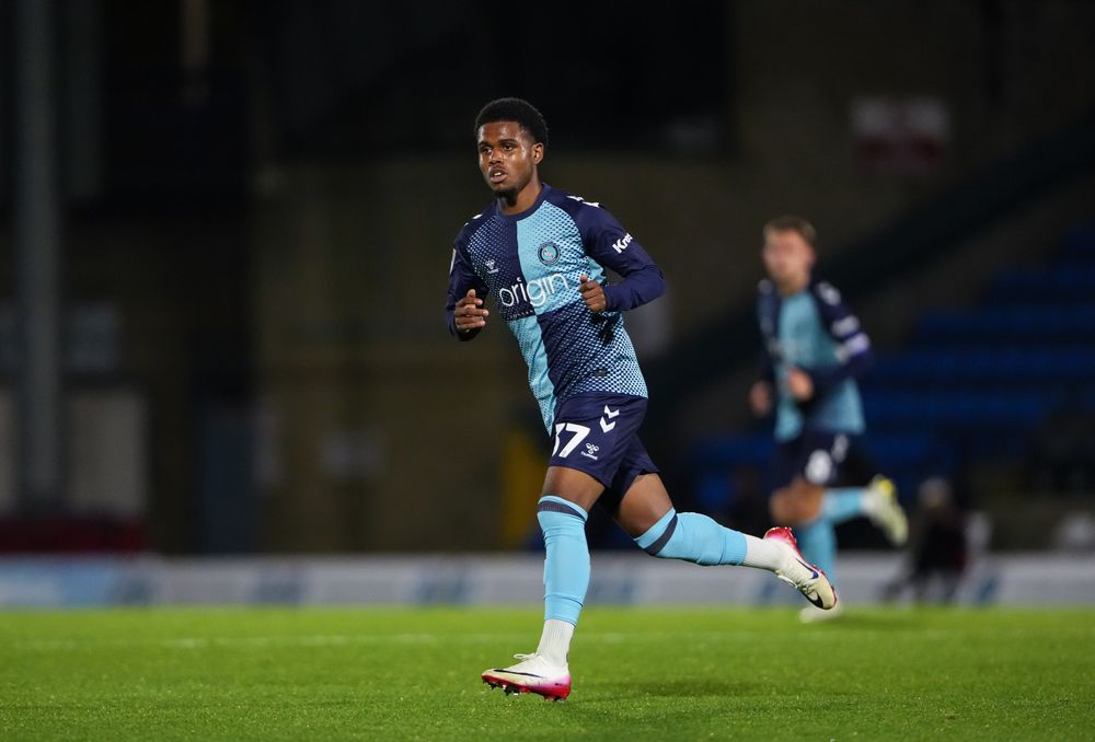 Mekhi Savage and Christian Swaby head out on loan - Wycombe Wanderers