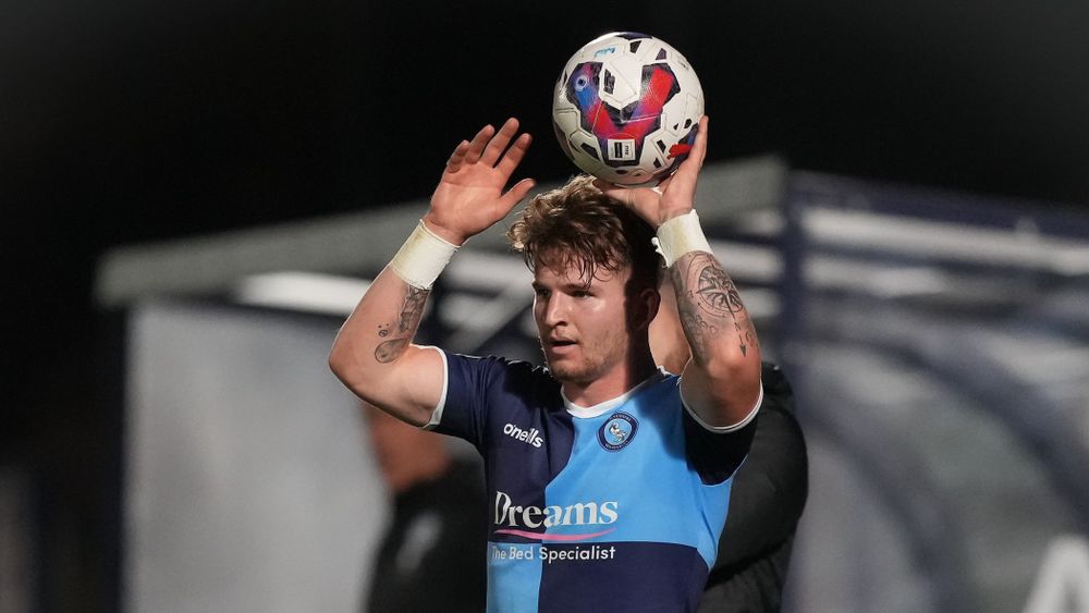 Jasper joins Dorking - Wycombe Wanderers