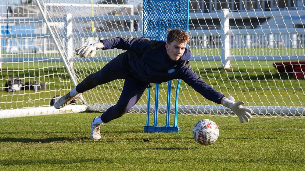 RECRUITING: Casual U16 Academy Goalkeeping Coach - Wycombe Wanderers