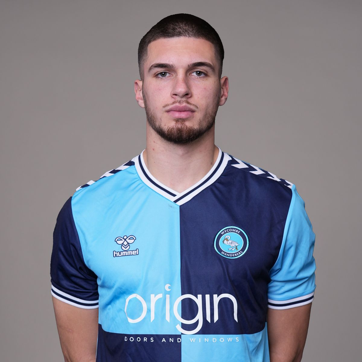 Xavier Simons - Wycombe Wanderers