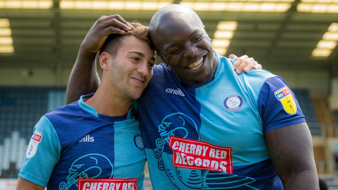 Wycombe Wanderers - Wycombe Wanderers