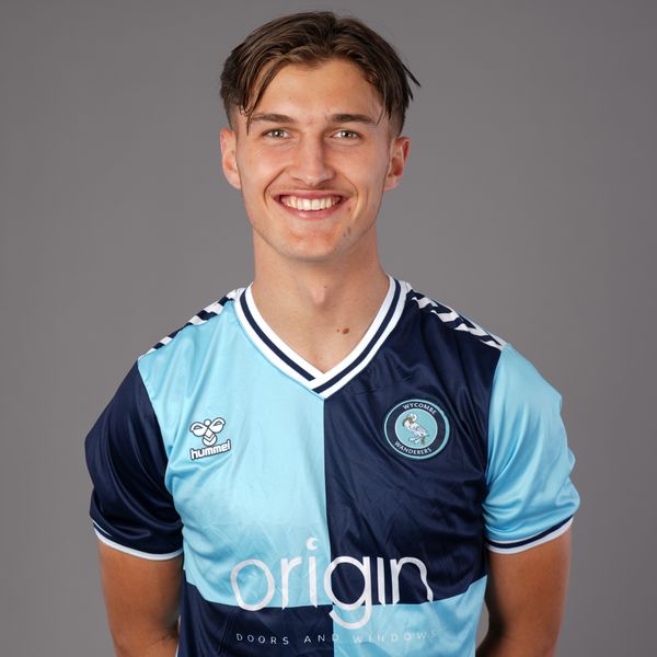 Freddie Potts - Wycombe Wanderers